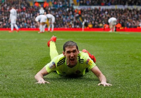 Basham Arriving Senior Blades