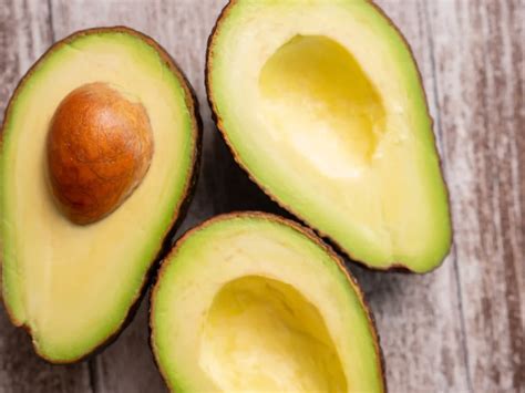 Types Of Avocado Learn About The Most Popular Varieties And Their Uses