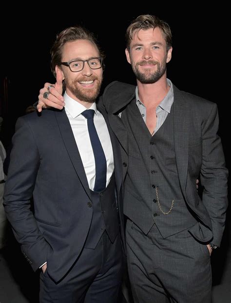 Chris Hemsworth And Tom Hiddlestons Friendship Timeline