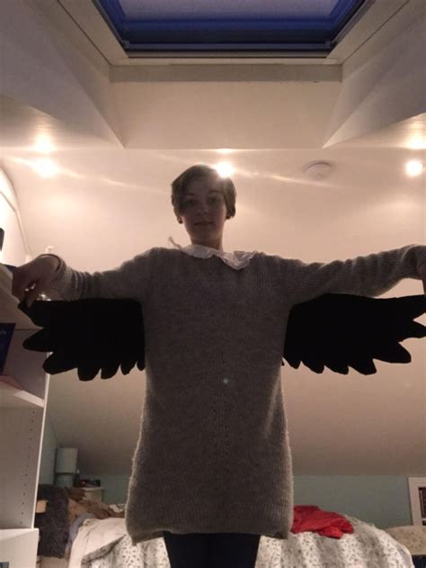 Easy Cosplay Wings 5 Steps With Pictures Instructables
