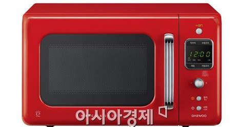동부대우 레트로 디자인 전자레인지 신제품 2종 출시
