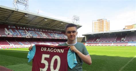 Epl 웨스트햄 피파 프로게이머 션 앨런 영입