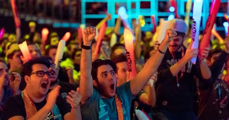 [롤 올스타전] 팀 파이어 10리신 전투에서 리바이 뱅기 맹활약 힘입어 승