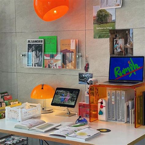 Chrok On Instagram 컬러풀 무드 홈 인테리어 정보 프로필 링크 그린인테리어 가구인테리어 컬러풀인테리어 그린가구 초록색 그린 초록초록 컬러