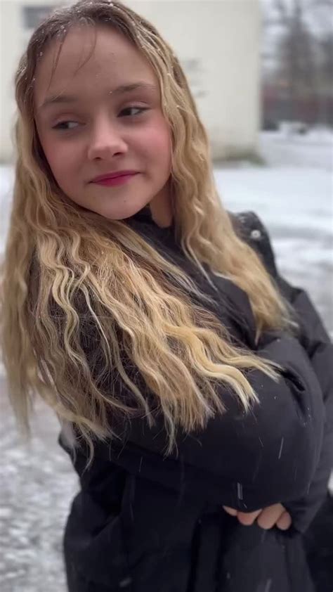 Valeria Negurenko Valerianegurenko Urlebird