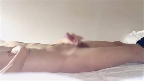 日本人大学生の日常的な就寝前オナニーを見てください。일본인 대학생의 일상적인 취침전 자위를 봐 주세요 Pornhub Gay