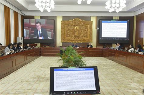 Цусны донорын тухай анхдагч хуулийн төслийн талаарх хэлэлцүүлэг боллоо