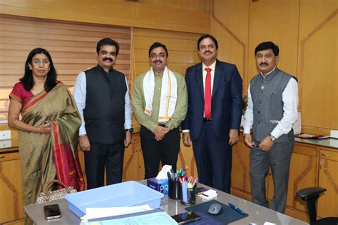fkcci made a courtesy call on shri pankaj kumar pandey ias managing