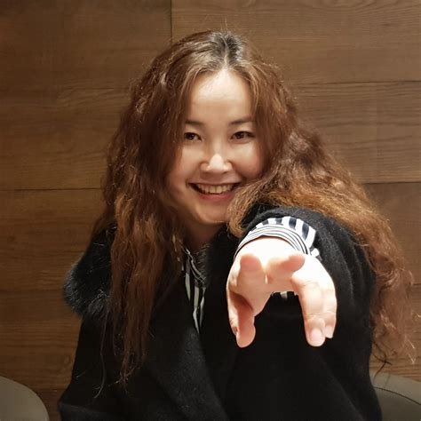 Эмүжин Нүүрсний хулгайч дагаж нүүрээ нуухгүй ээ