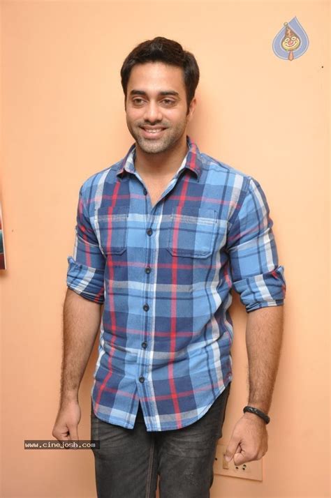 Navdeep Photos Photo 21 Of 32