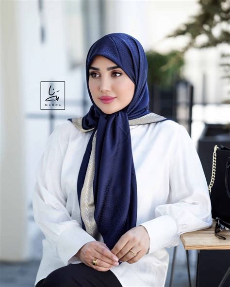 روسری ترک نوارطلایی سورمه ای مهنا