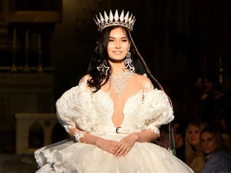 Эх дэлхийн мисс тэмцээнд С Нандин Монгол Улсаа төлөөлөн оролцож байна Isee Mn