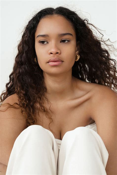 Clarice Cazauran Generation Models