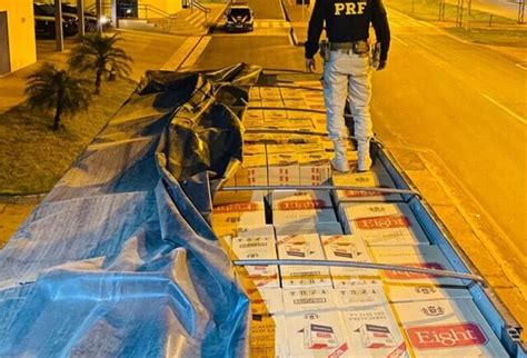 Caminhão Abandonado Durante Fuga é Apreendido Com 500 Mil Maços De Cigarro Polícia Diário