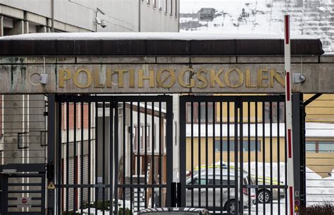 Politihøgskolen Nyhetsvarsel Søkertallene Til Politihøgskolen Stuper