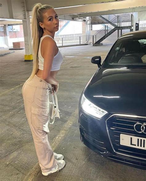 Libby Knows What She Wants 😈 Scrolller