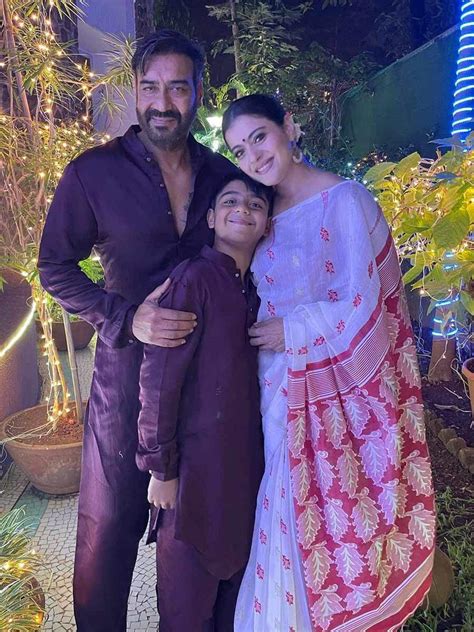 Ajay Devgn Gives The Wittiest Reply To A Fan When Asked About His Son