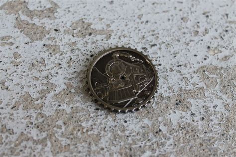50 Tinker Gearcoin Art Side In Shade