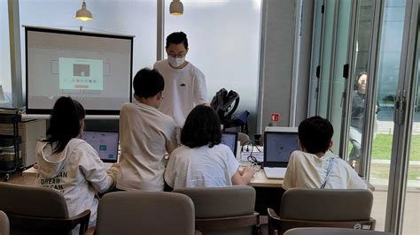 꾸그 초등학생 쉽게 배우고 이해하는 코딩과 인공지능