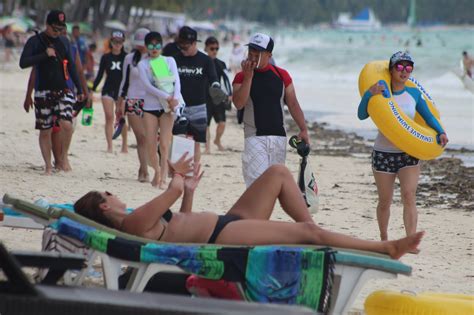 Radyo Birada Boracay Foreigners Caught For ‘sex On Boracay Beach