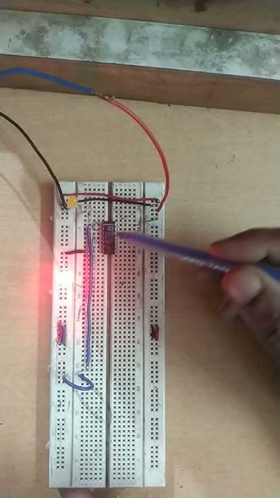 Not Gate Using Nand Gate Ic 7400 Youtube