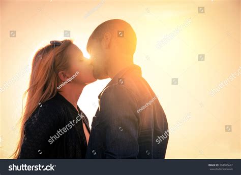 81 117 imágenes de Romantic sex love Imágenes fotos y vectores de stock Shutterstock