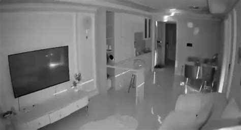 Paranormal Activity Caught On Camera Raww