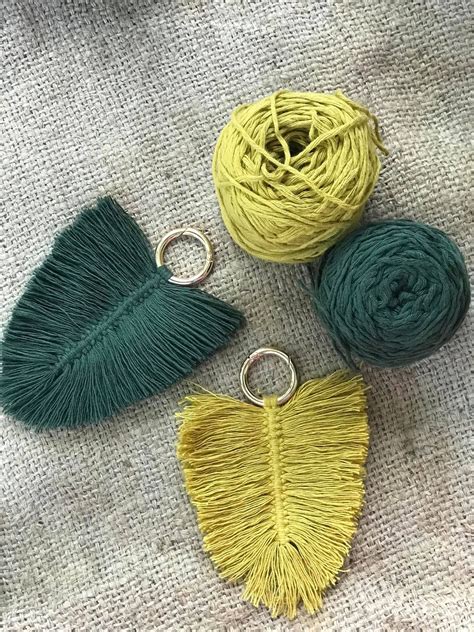 Vm Hooks And Yarns