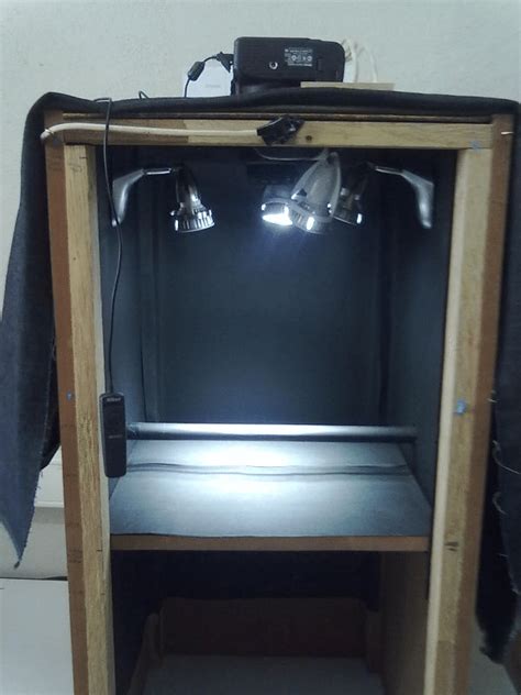 Experimental Setup To Capture Dorsal Hand Vein Pattern Download Scientific Diagram