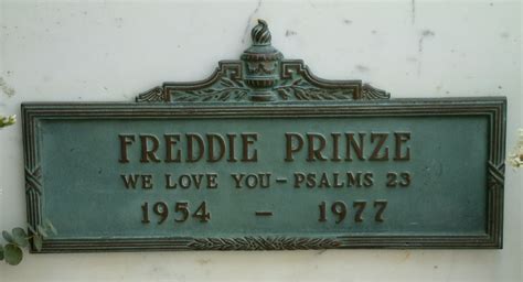 Freddie Prinze Gravesite