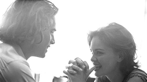 How Much Touching Is Too Much On A First Date Glamour