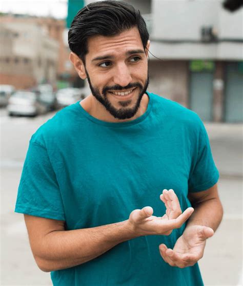 10 Signs Someone Is Closed Off To Magic And Missing Out On The Universes Guidance Ronnie Ann