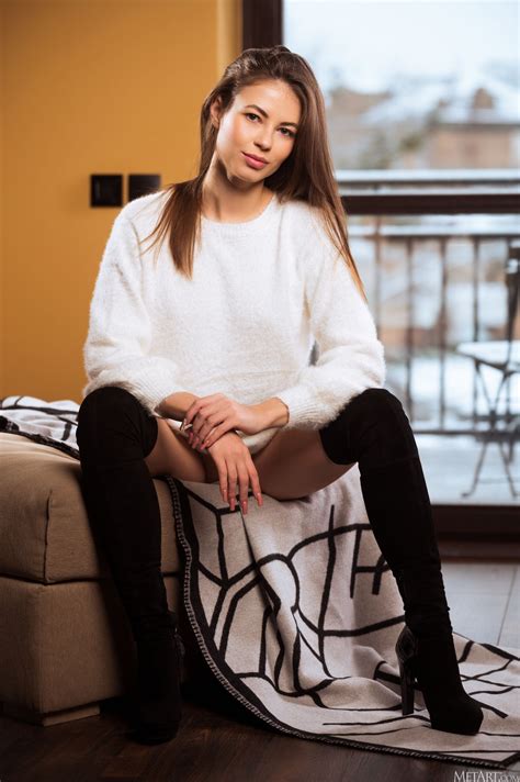 Innocent Looking Teen Hillary Hilary C Porn Pic