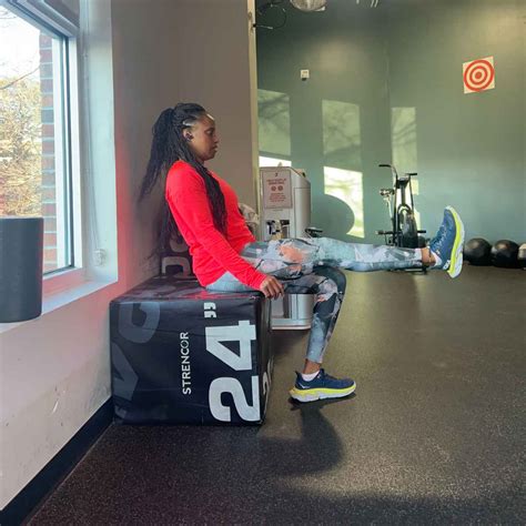 Ditch The Weights A Beginner Bodyweight Leg Workout • Views From Here