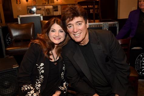 Country Singer Ronnie Mcdowell Released From Hospital After Mini Stroke