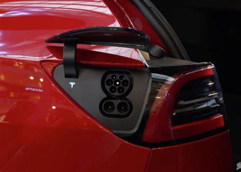 Can Tesla Vehicles Use Other Ev Chargers In Malaysia Heres What You
