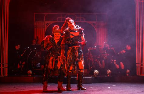 A Nyúl Füle Örkény István Színház Jegy Hu