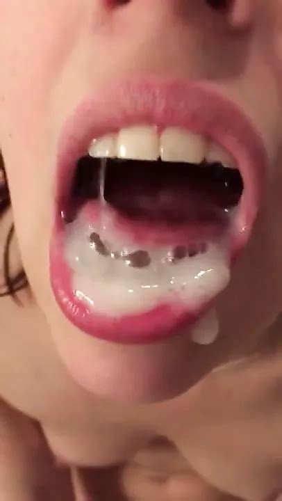 Rancid Cunt Eats A Healthy Mouthful Of Thick Lumpy Glue Xhamster