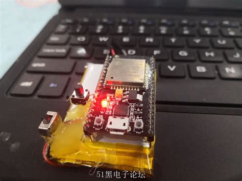 Aduino编程实现esp8266和esp32通讯，远程开关制作 Arduino