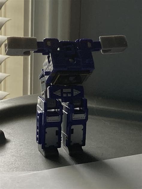 Core Class Soundwave And All His Modes😭 Rtransformers