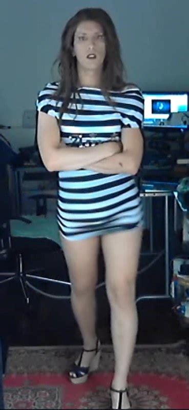 Gurls Whos Bulge Gives Away Their Secret Flickr