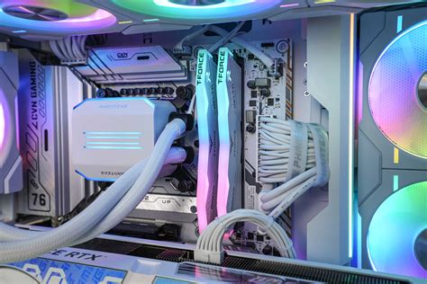 开箱实测 十铨 DELTA DDR5 6000 16Gx2 CL28超低时序 哔哩哔哩