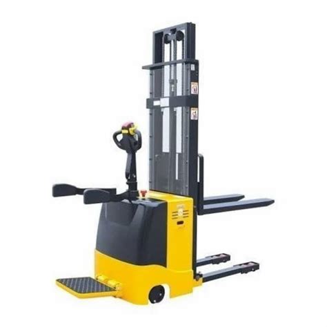 Material Handling Equipment Amc Service Hpt Bopt Stacker Tow Trucks Reach Truck Forklifts