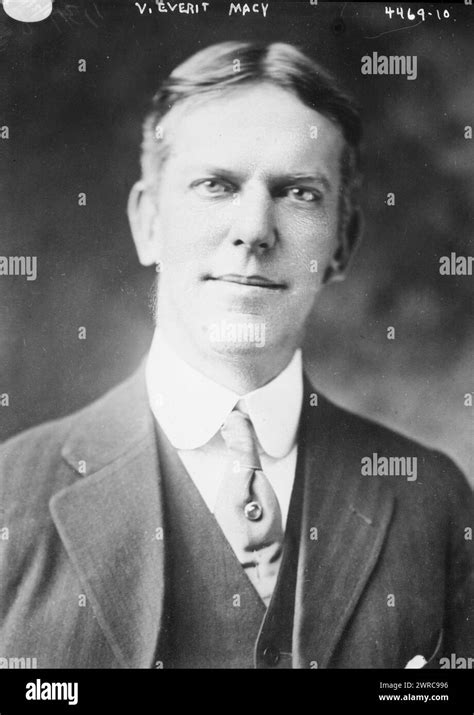 V Everit Macy Photograph Shows Valentine Everit Macy Sr 1871 1930