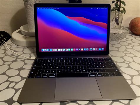 MacBook Retina 12 Inches Early 2016 Min Telefon Se