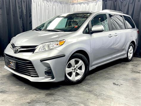 Used 2018 Toyota Sienna Le 8 Passenger For Sale Sold Beverly Hills