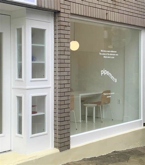 아슬이 취향 가득 담긴 24년의 끝자락이 가슴 한편이 무겁고 먹먹한 마음으로 지나가고 어느새 25년의 새해를 맞이했네요 평소와 별반 다를 거 없는 하루가 시작됐음에