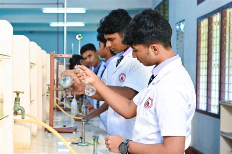 SFS Chemistry Lab SFS Public Babe Junior College