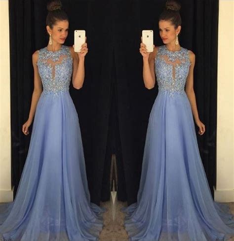 კლასიკური კაბები გამოსაშვები საღამოსთვის თანამედროვე ვარიანტები ფოტო Marao