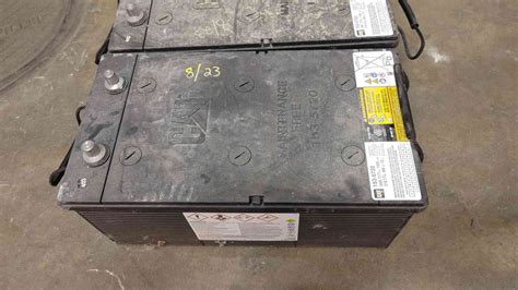 Caterpillar Maintenance Free 12v Battery 1500cca 153 5720 104877